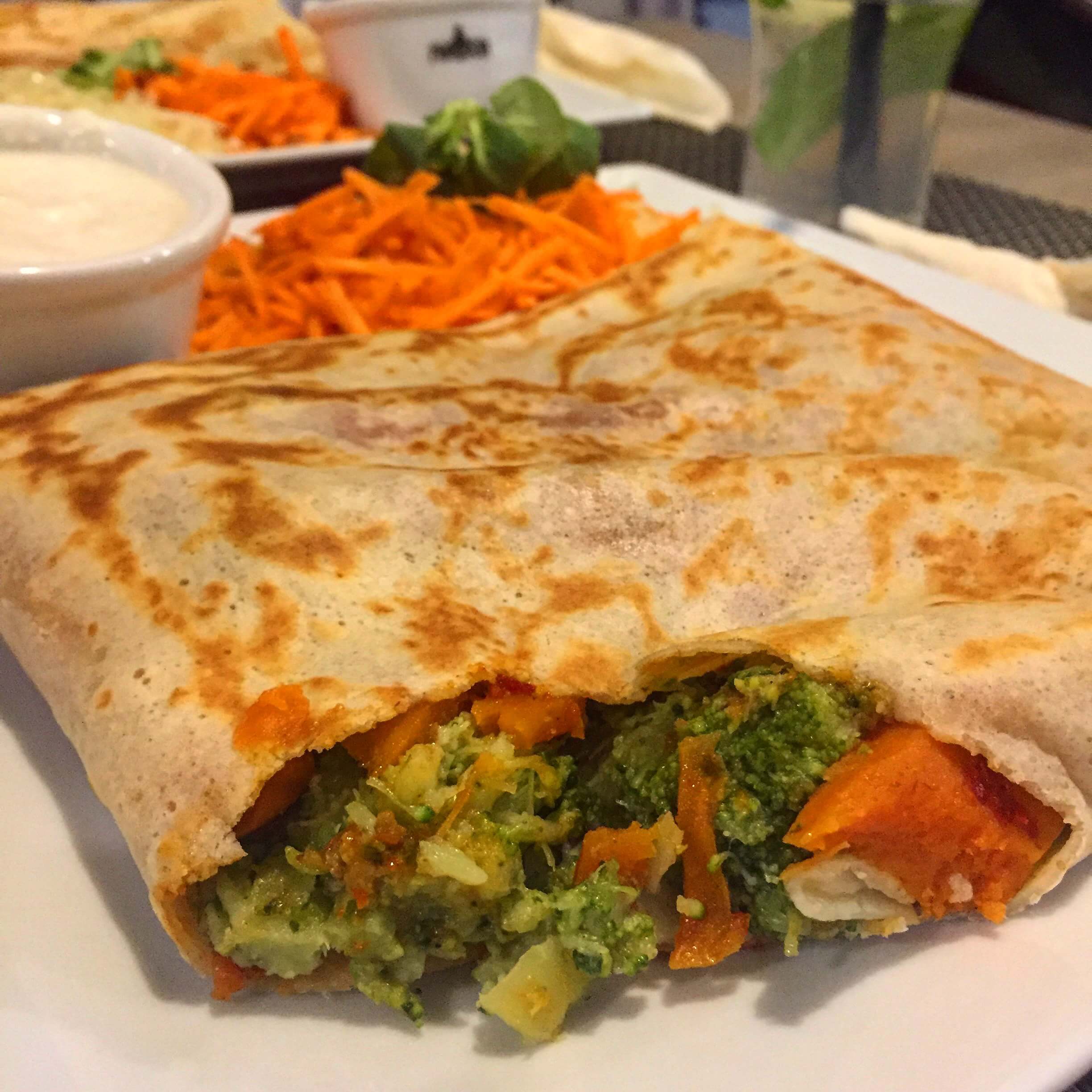 Manekin - Pełne Brzuchy